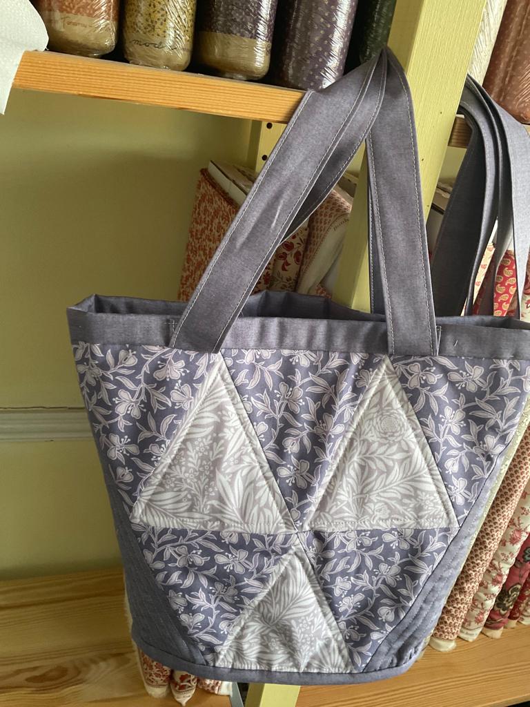 Pyramid Bag Pattern Digital Download – Totally Patched